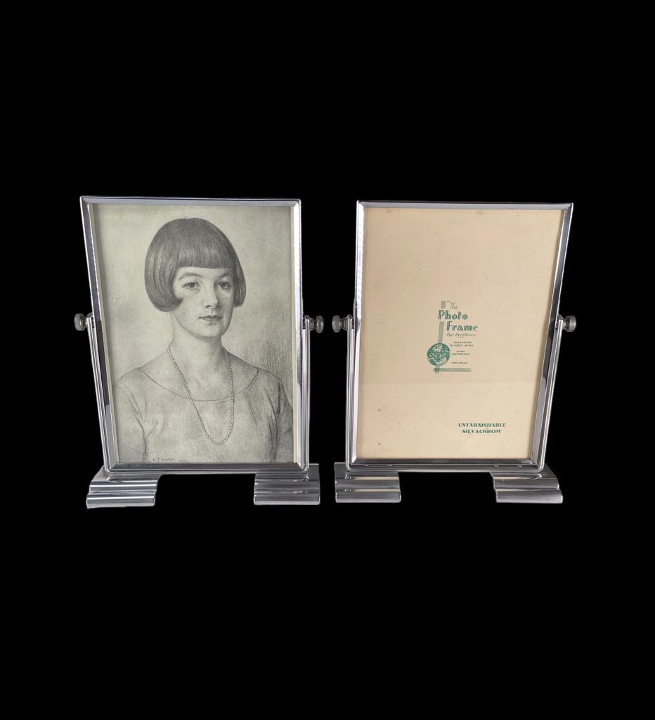 A Pair of Art Deco Photograph Frames - Poirot Art Deco Furnishings